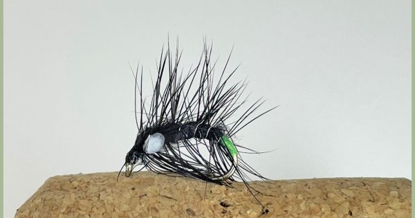 Barbless Snatcher fishing flies,black and green, loch fly fishing ...