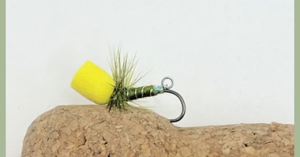 Barbless Suspender Dink dry trout fly - Troutflies UK