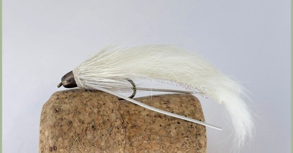 Zuddler fishing fly white lures large trout - Troutflies UK